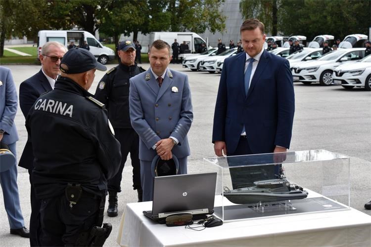 Carinska uprava - Svečano obilježen Dan carinske službe